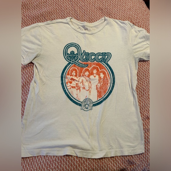 Queen | Tops | Vintage Queen Band Tee | Poshmark